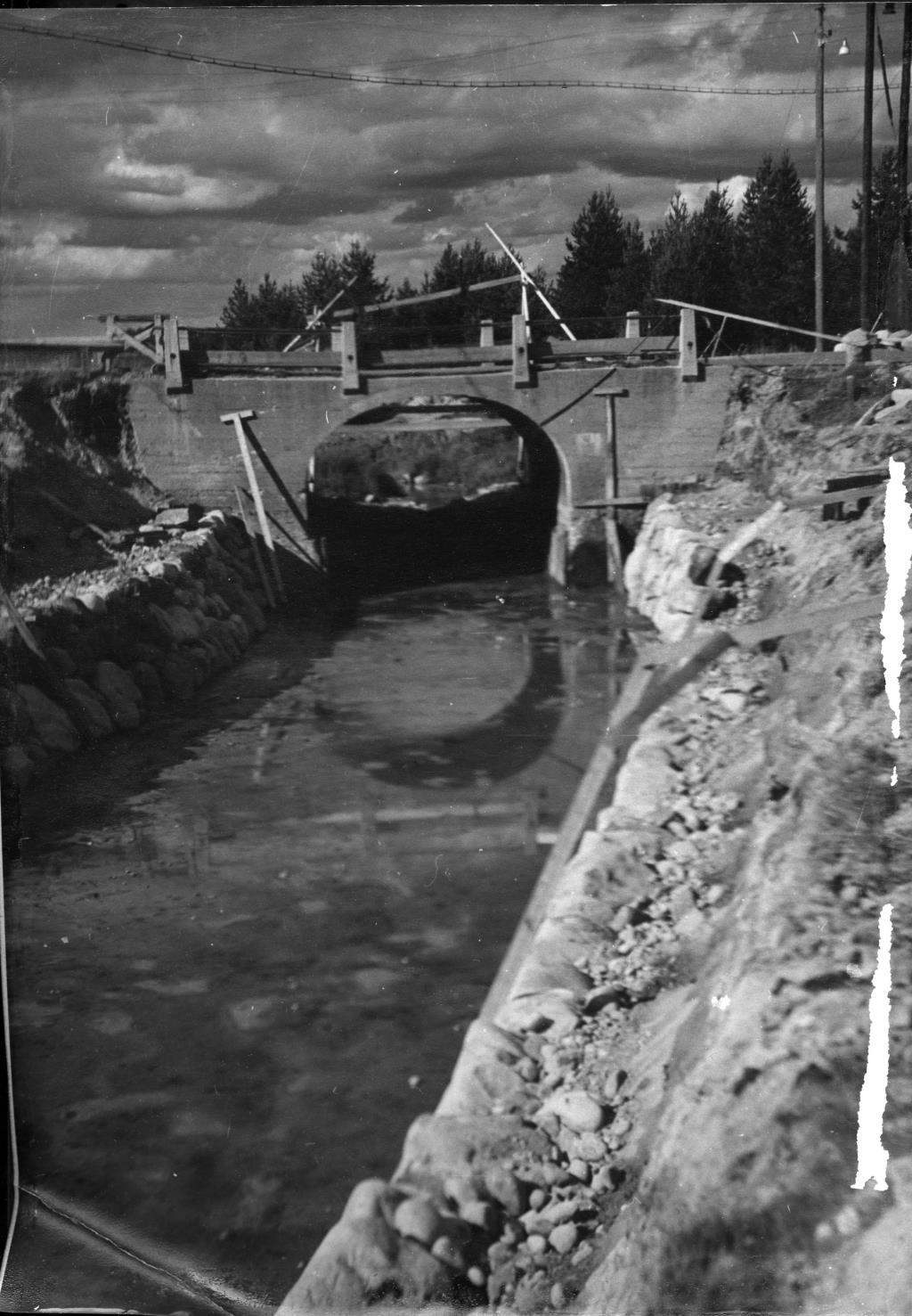 Bilder av Lulsundskanalen omkring år 1940....